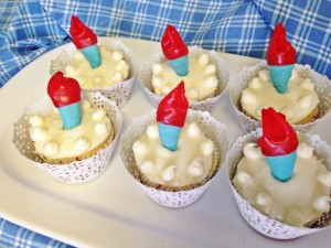 DIY Olympic Torch Cupcake Toppers | TOTS Family | Parenting | Kids | Food