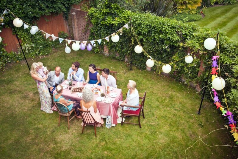 Plan Your Next Outdoor Party Using These Awesome DIY Ideas